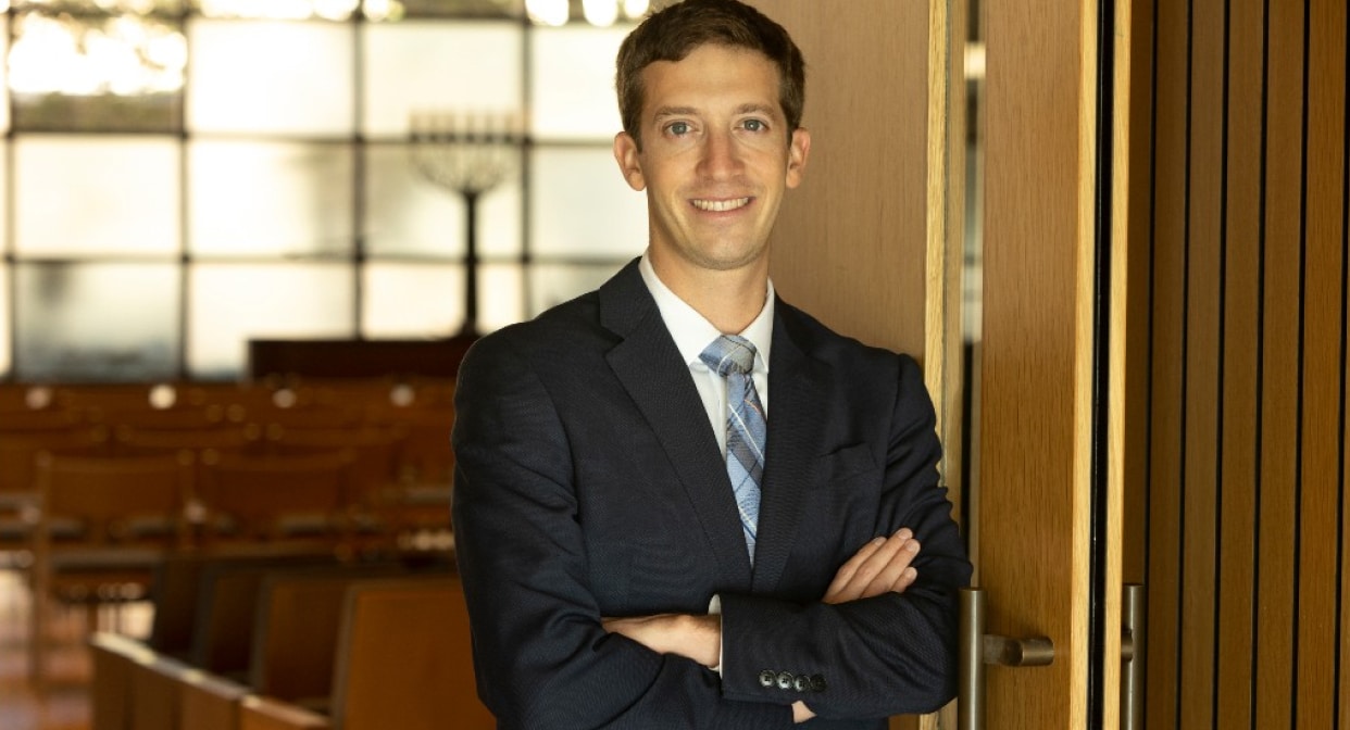 Welcome, Rabbi Michael Lewis | Temple Emanu-El